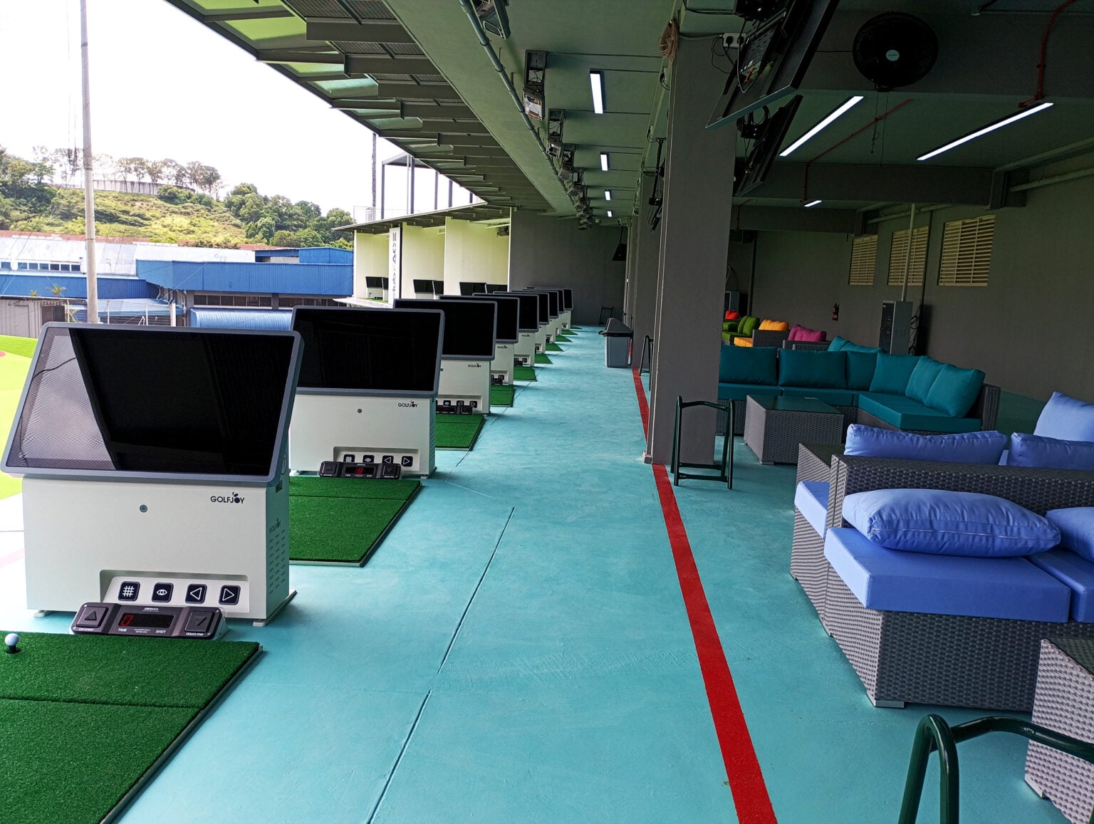 Public Golf Driving Range in Singapore | clubFACE