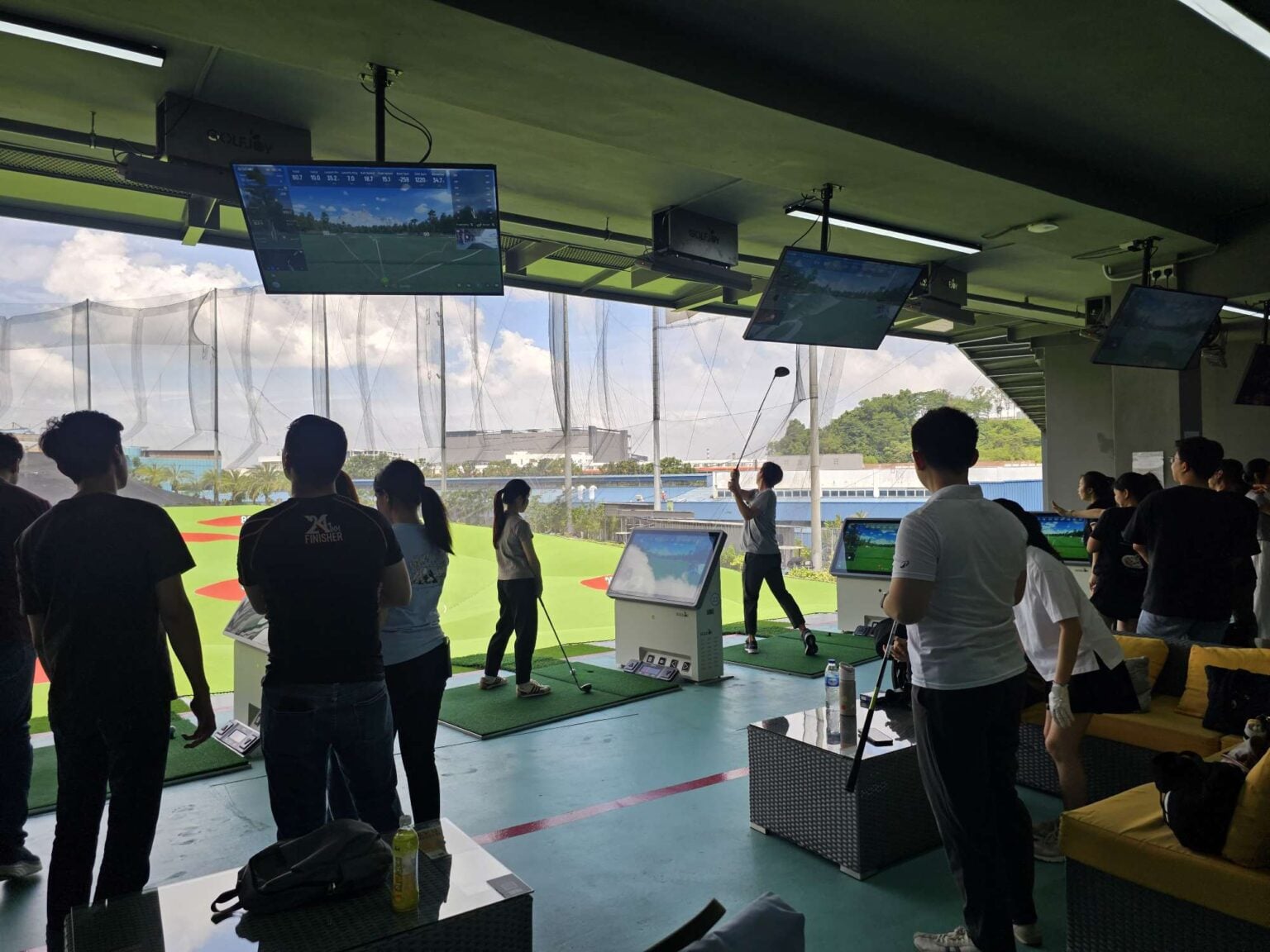 Public Golf Driving Range in Singapore | clubFACE